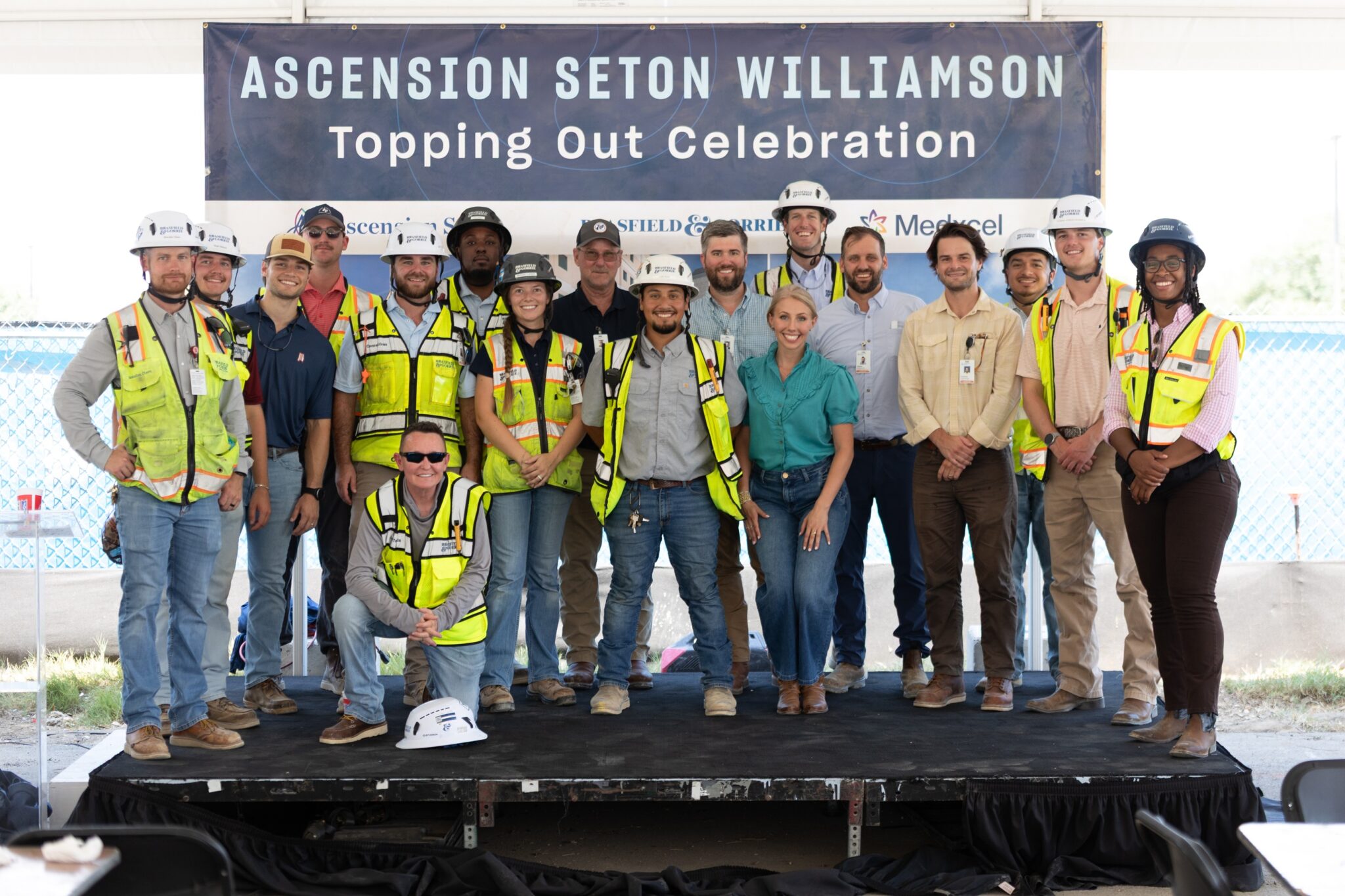 Brasfield & Gorrie tops out bed tower at Ascension Seton Williamson ...